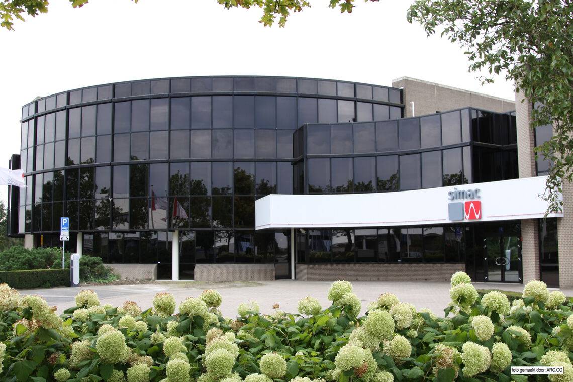 Simac verkoopt Simac 3Services Nederland en België aan ESAS