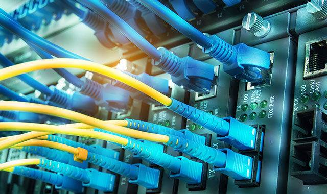 Actieve componenten van Simac Electronics